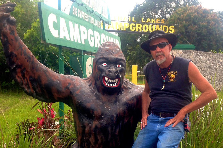 Skunk Ape Expert on Paranormal Caught on Camera | The Haunted Librarian
