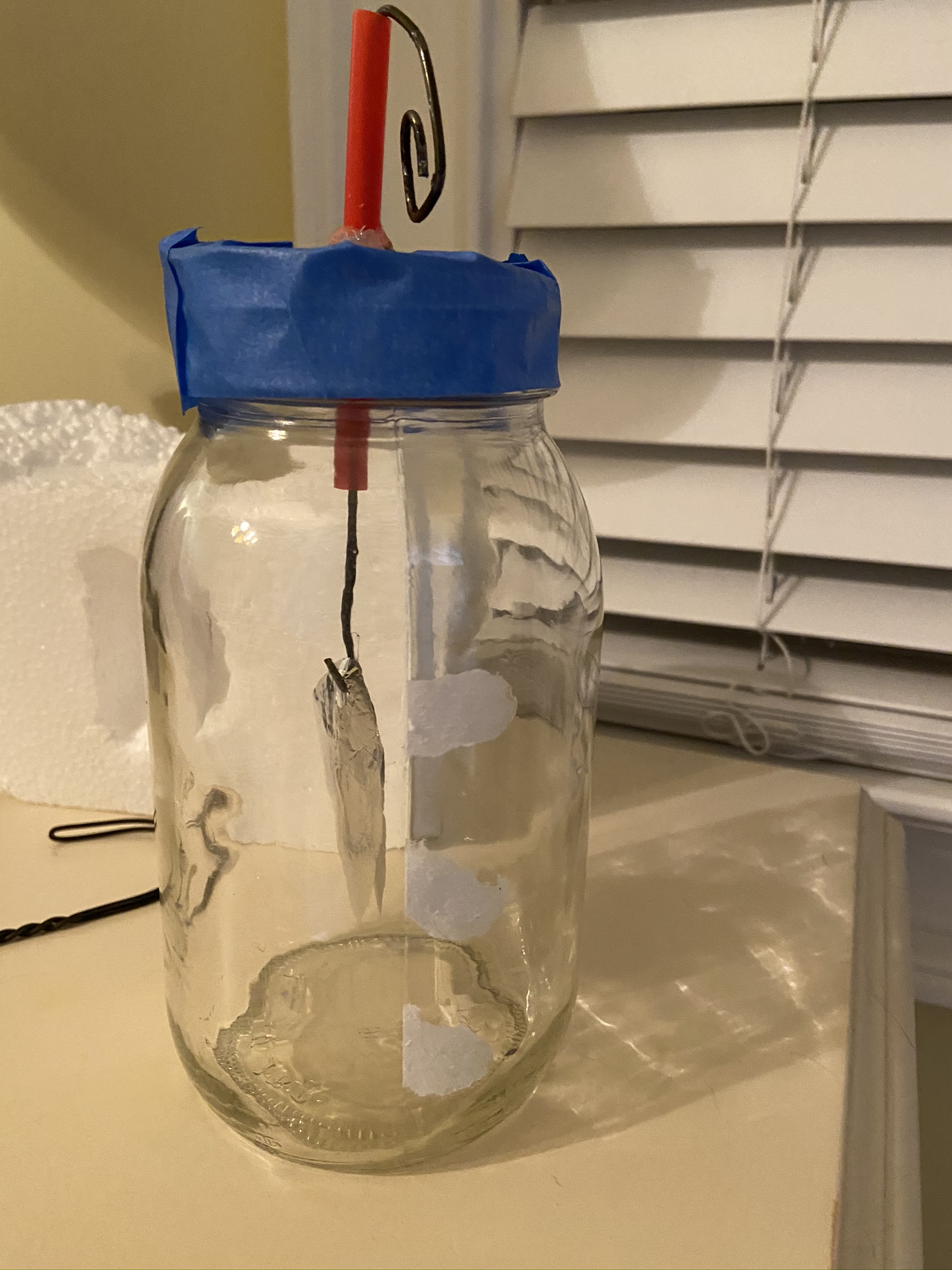 Household Gadgets for Paranormal Investigating: Electroscope